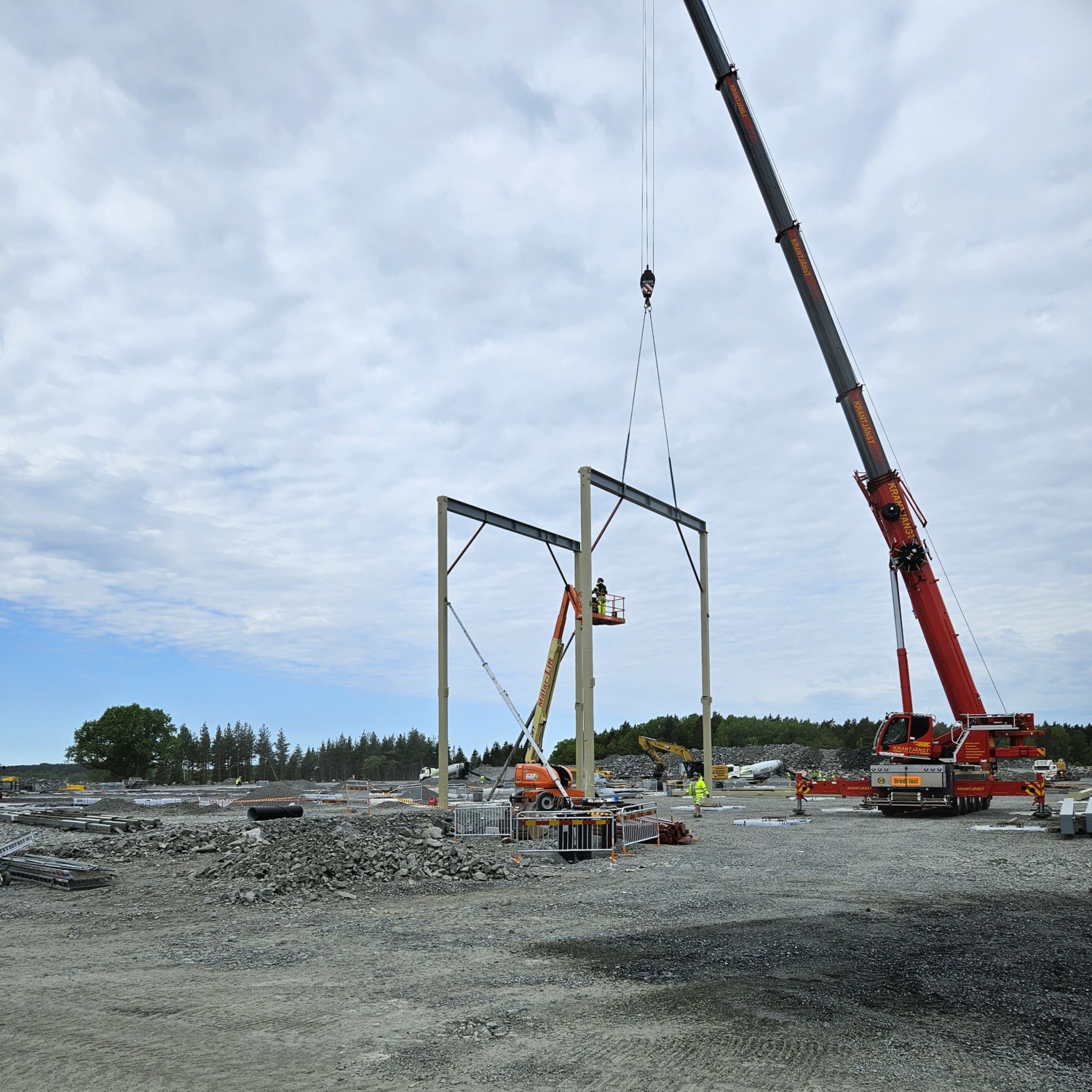 Milestone achieved: Our new factory is taking shape! – Senior Europe